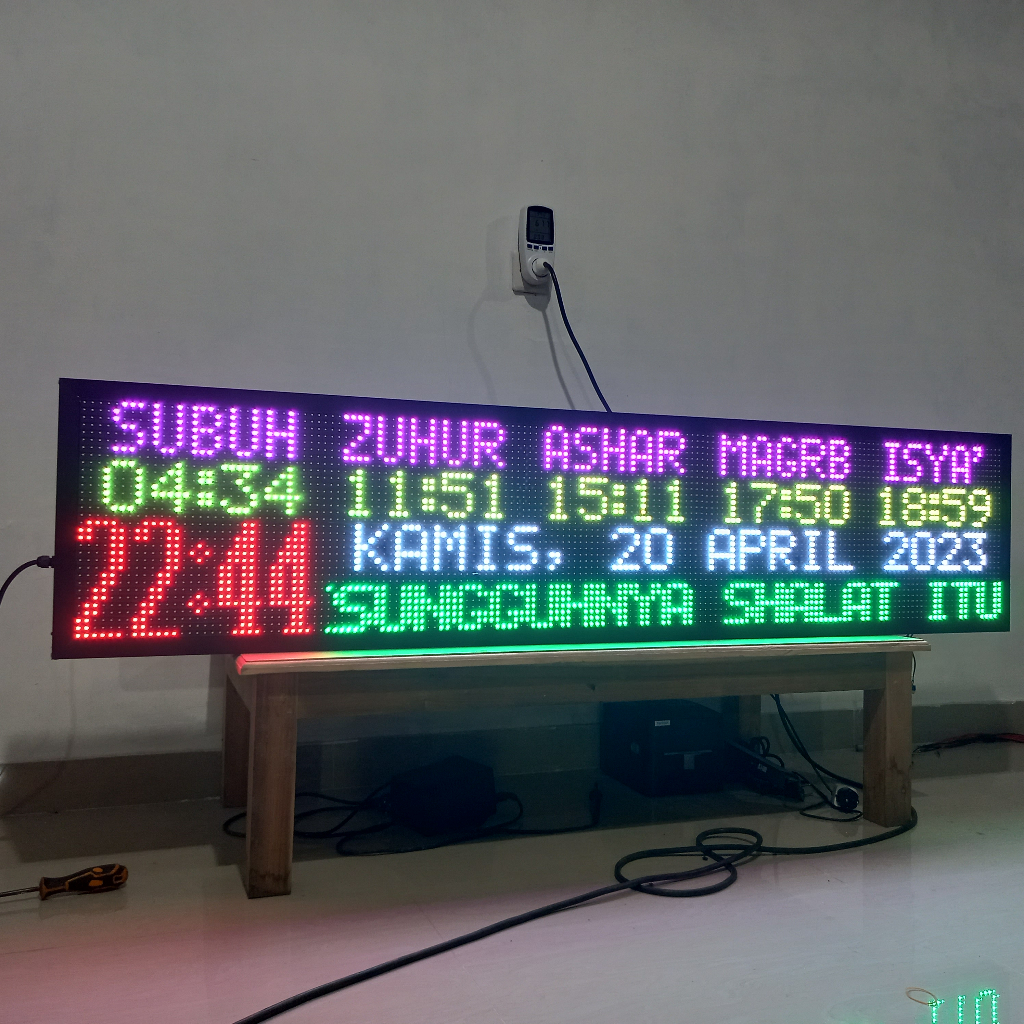 Jual Running text jam jadwal sholat 160x40cm P10 full color RGB ...