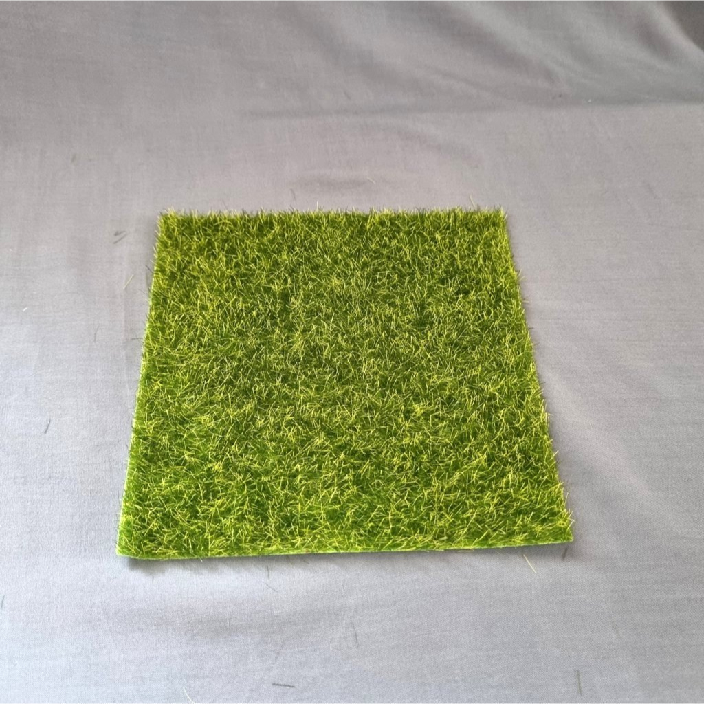 Jual Miniatur halaman rumput 15cm rapi mainan diorama toys photography ...