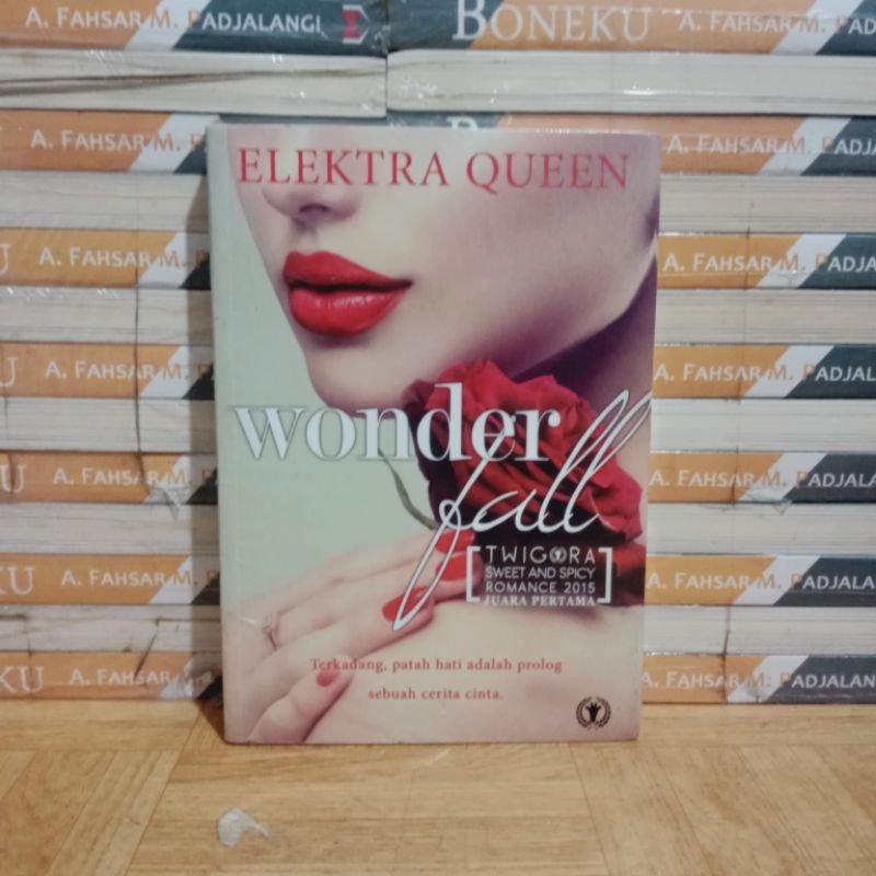 Jual BUKU ORIGINAL - ELEKTRA QUEEN WONDER FULL | Shopee Indonesia