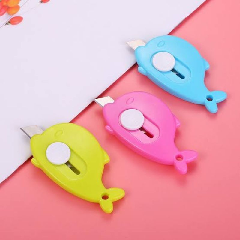 Jual Cute Mini Cutter Dolphin Cutter Blade | Shopee Indonesia