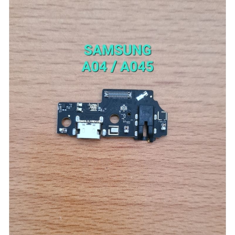 Jual PAPAN KONEKTOR CAS SAMSUNG A04 / A045 PCB BOARD CHARGER | Shopee ...