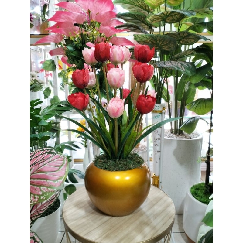 Jual Rangkaian bunga tulip mekar vas gold | Shopee Indonesia