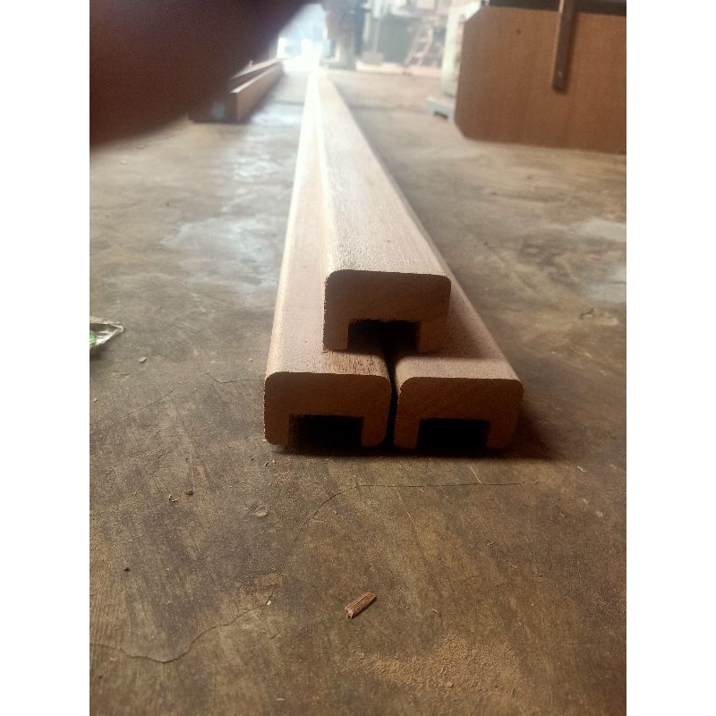 Jual hand relling, relling tangga, pegangan tangga, kayu kamper ...