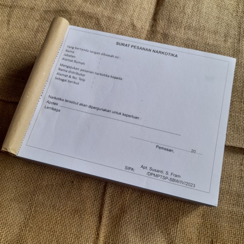 Jual NOTA CUSTOM UKURAN 1/2 FOLIO RANGKAP 4 (4PLY) size 16x21cm ...