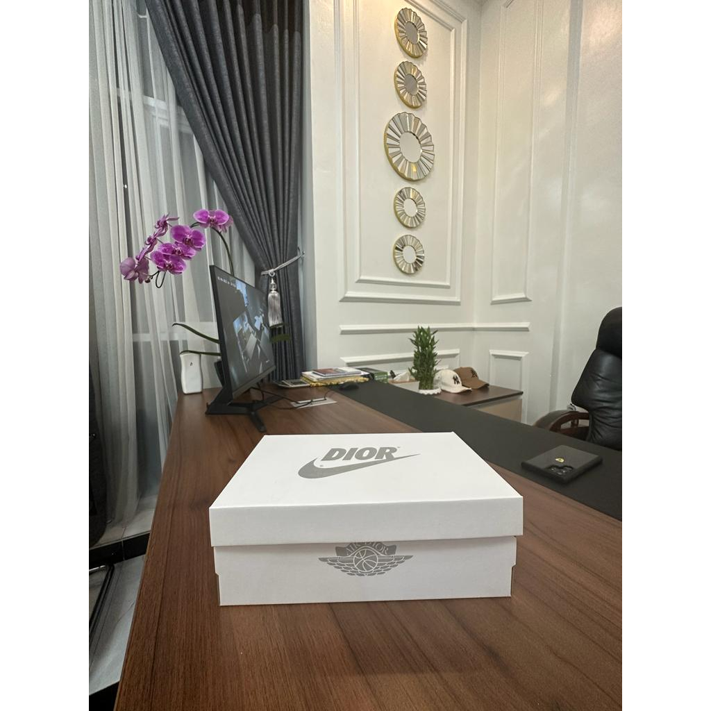 Jual INNER BOX DUS KOTAK SEPATU NIK3 DIOR PUTIH MURAH (MINIMAL ORDER ...