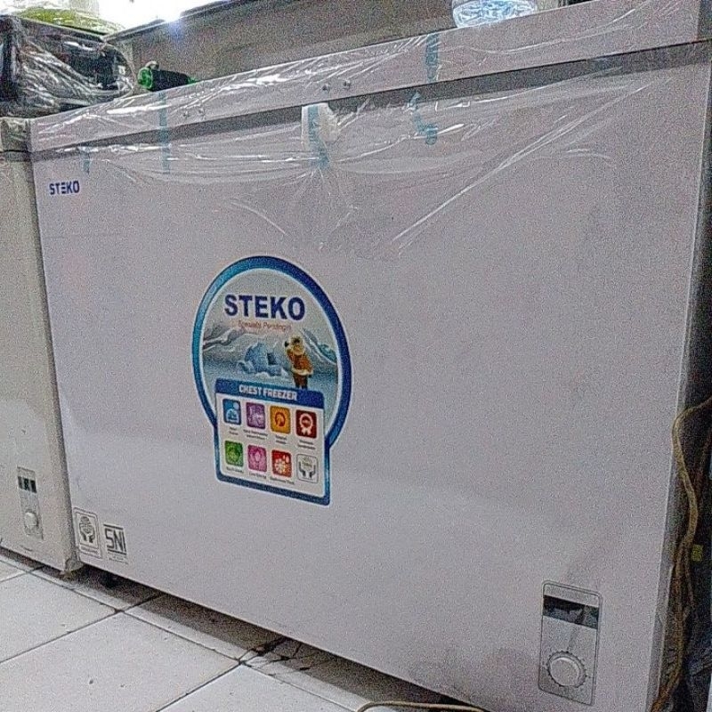 Jual chest freezer steko 300 liter | Shopee Indonesia