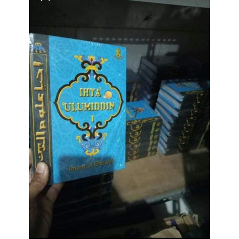 Jual Kitab Ihya Ulumuddin Terjemah karya Imam Ghazali Jilid 1 | Shopee ...