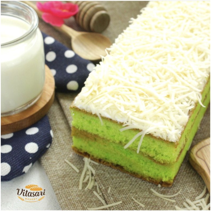 Jual Cheesecake Vitasari bakery - bolu pandan keju vitasari - kue ...