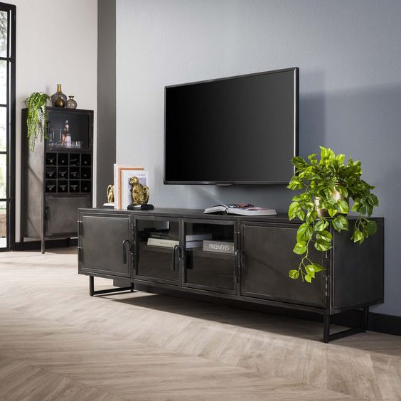Jual Meja Tv Besi Hollow: Kekuatan yang Tersembunyi dalam Desain ...