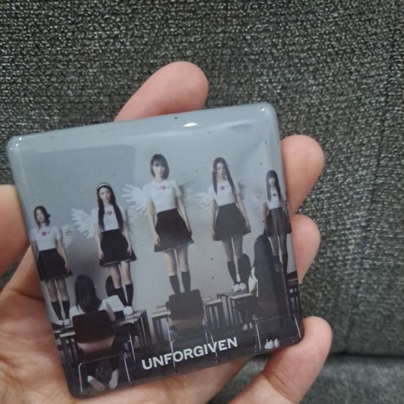 Jual [READY STOCK OFFICIAL] LE SSERAFIM Photocard Unforgive Photobook ...