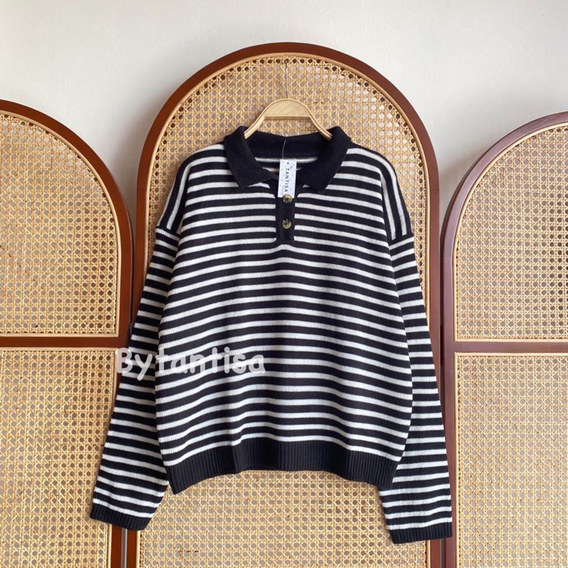 Jual SWEATER RAJUT OVERSIZE CLARA MOTIF GARIS | Shopee Indonesia
