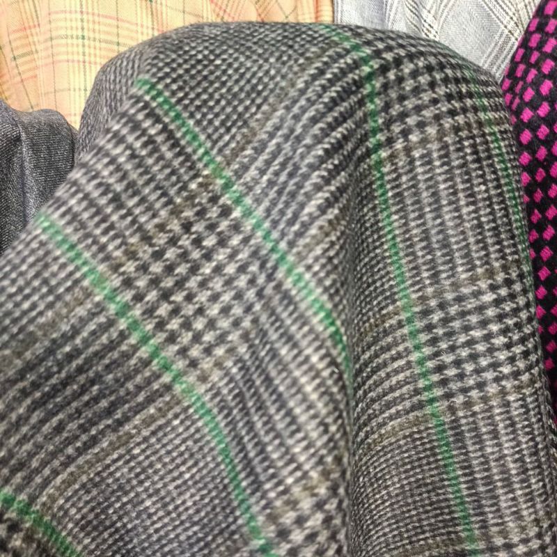Jual BAHAN KAIN TWEED & WOOL TEBAL ( HARGA UNTUK 0,5 METER. ) | Shopee ...