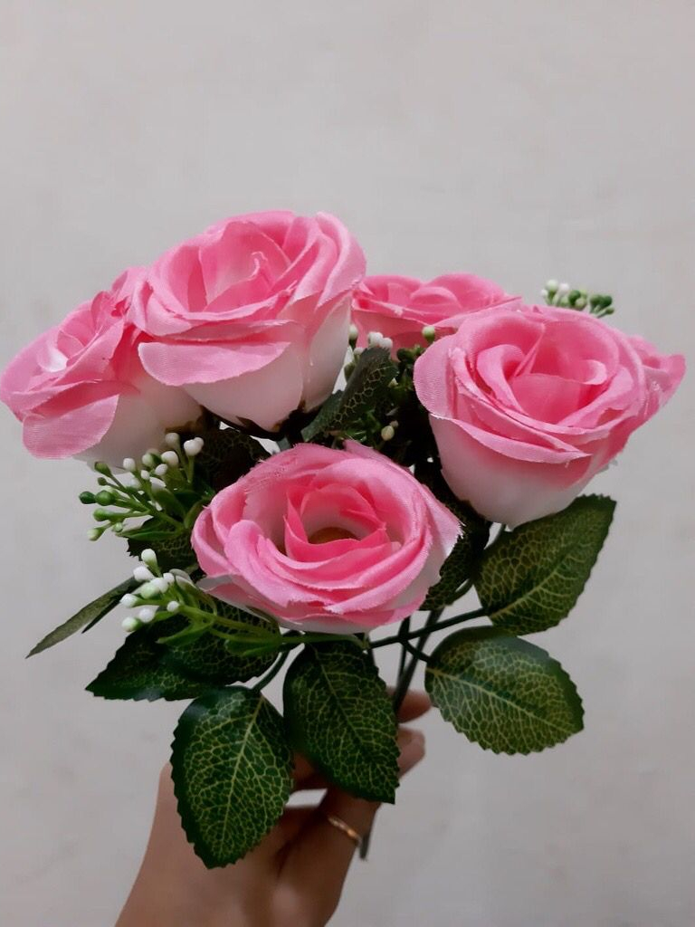 Jual Bunga Mawar Artificial/ Mawar Kuncup Tropis Cabang 6 | Shopee ...