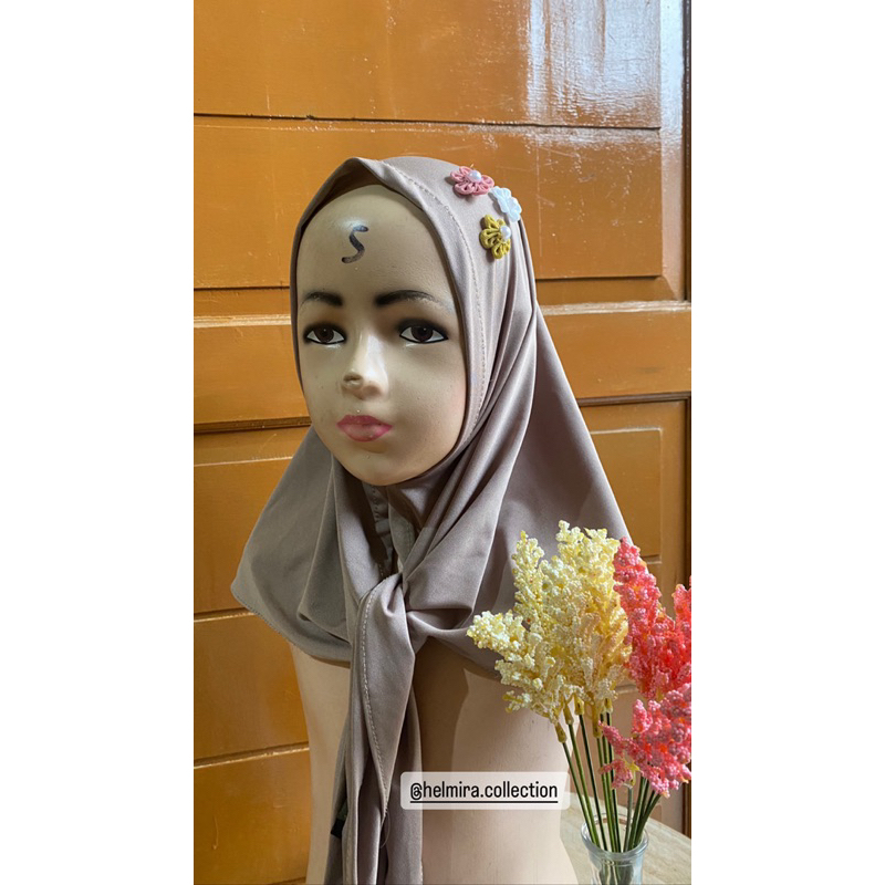 Jual Jilbab anak segitiga bunga L (2thn-8thn) | Shopee Indonesia