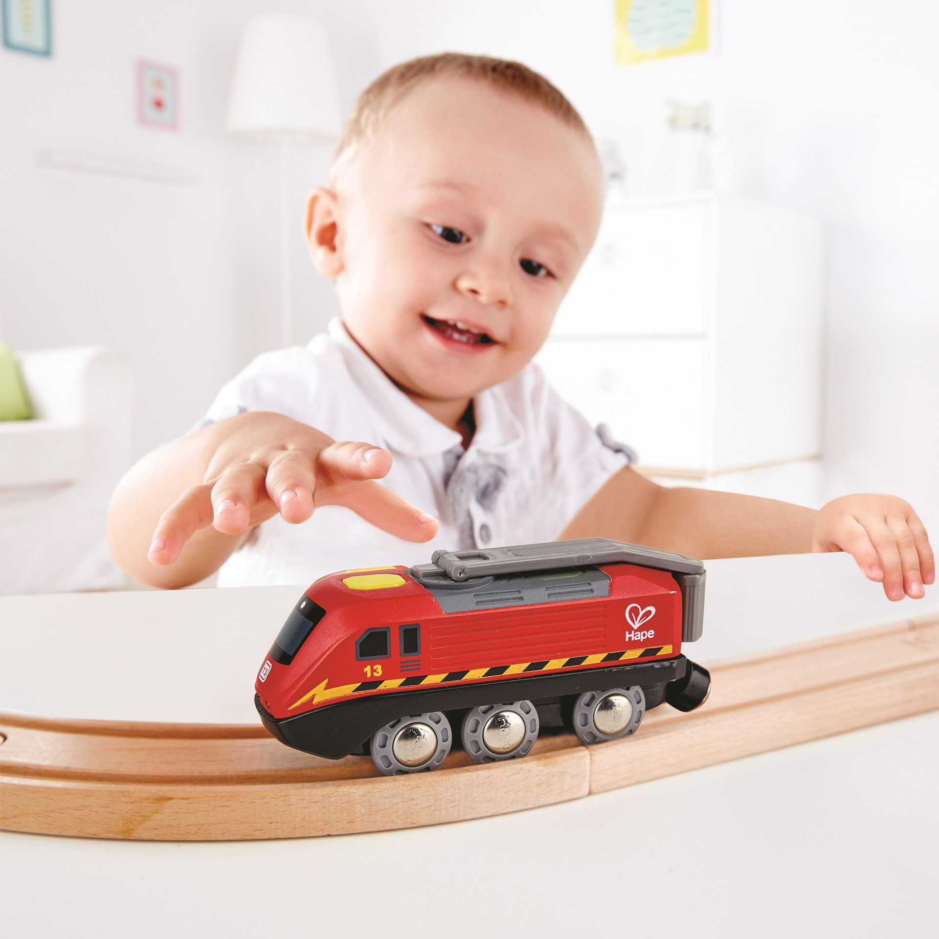 Jual HAPE Battery Powered Engine Train mainan edukasi kereta track ...