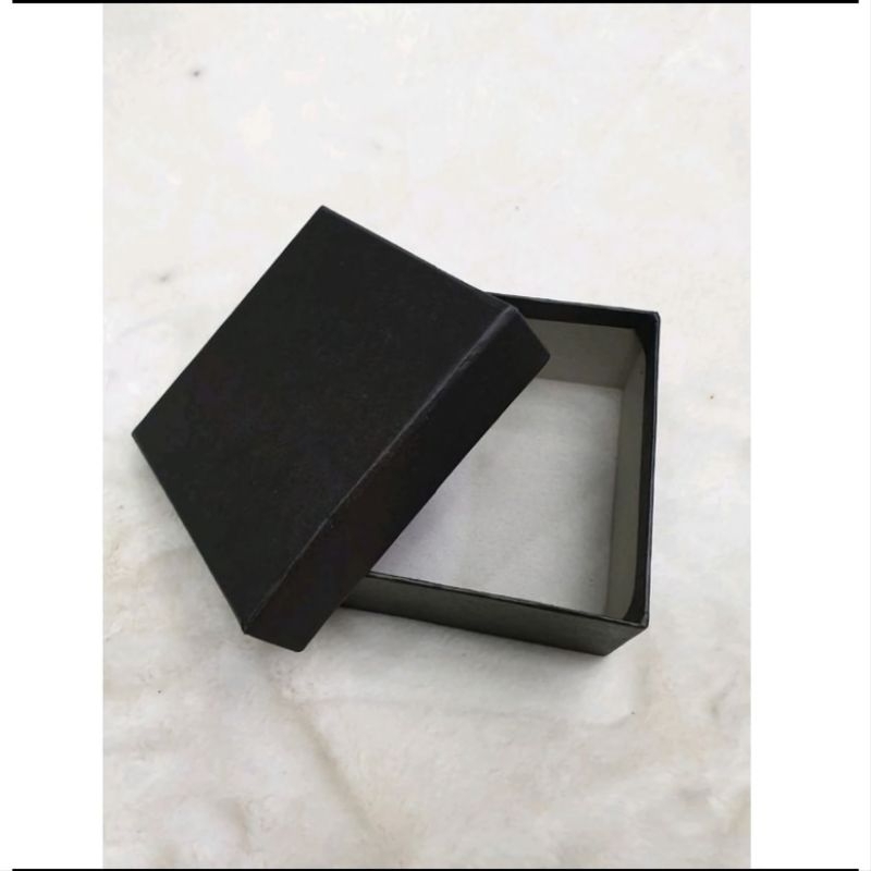 Jual Box Kotak Kado Kosong Serba Guna / Ikat Pinggang | Shopee Indonesia