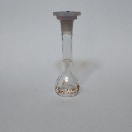 Jual Labu Ukur IWAKI Clear plastic Stopper /Volumetric Flask iwaki class A | Shopee Indonesia