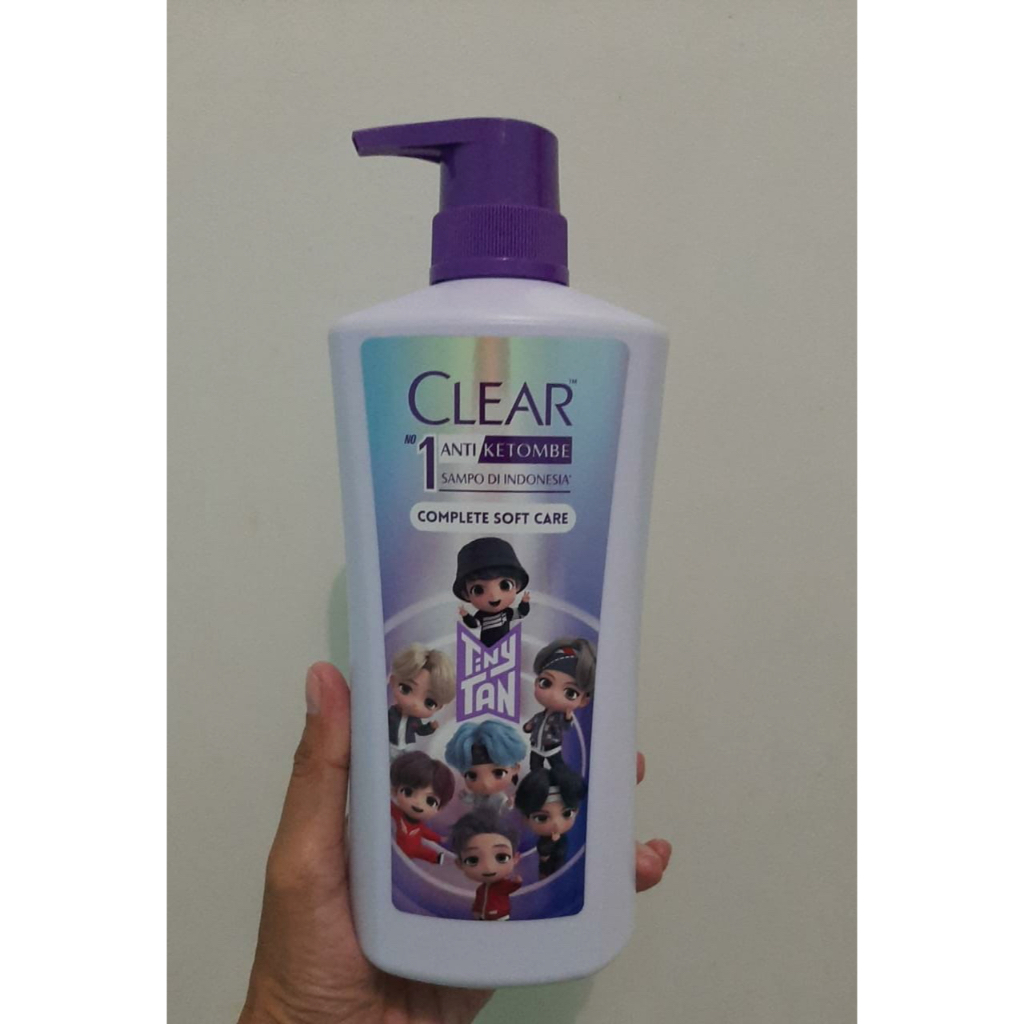 Jual CLEAR Shampoo Anti Ketombe Complete Soft Care Tiny Tan Special Edition 660ml | Shopee Indonesia