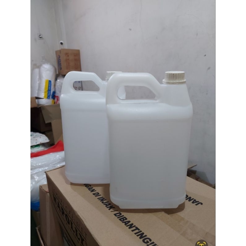 Jual Jerigen Bekas - Derigen - Jirigen - Wadah Tempat Air / Cairan ...