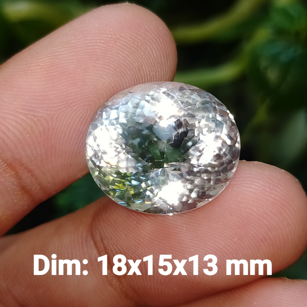 Jual BATU KUARSA KECUBUNG SUPER BENING BERKILAU jenis lainnya ada ruby ...