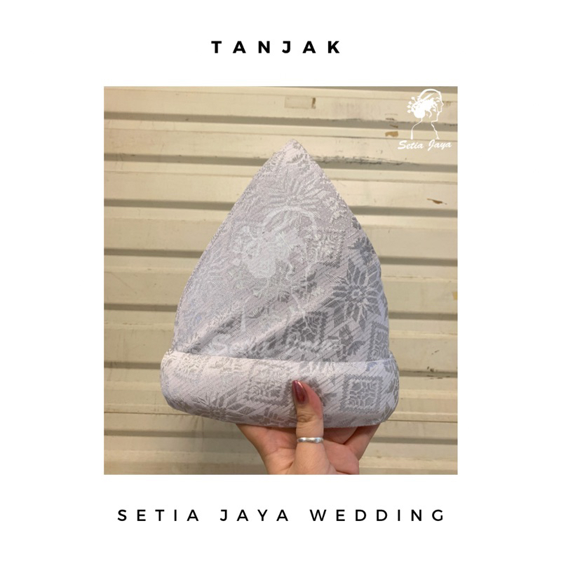 Jual Topi Tanjak Songket Palembang, Koto Gadang, Padang/ Tanjak Tinggi ...