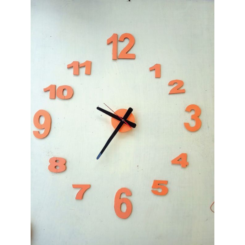Jual jam dinding besar 12 angka orenge | Shopee Indonesia