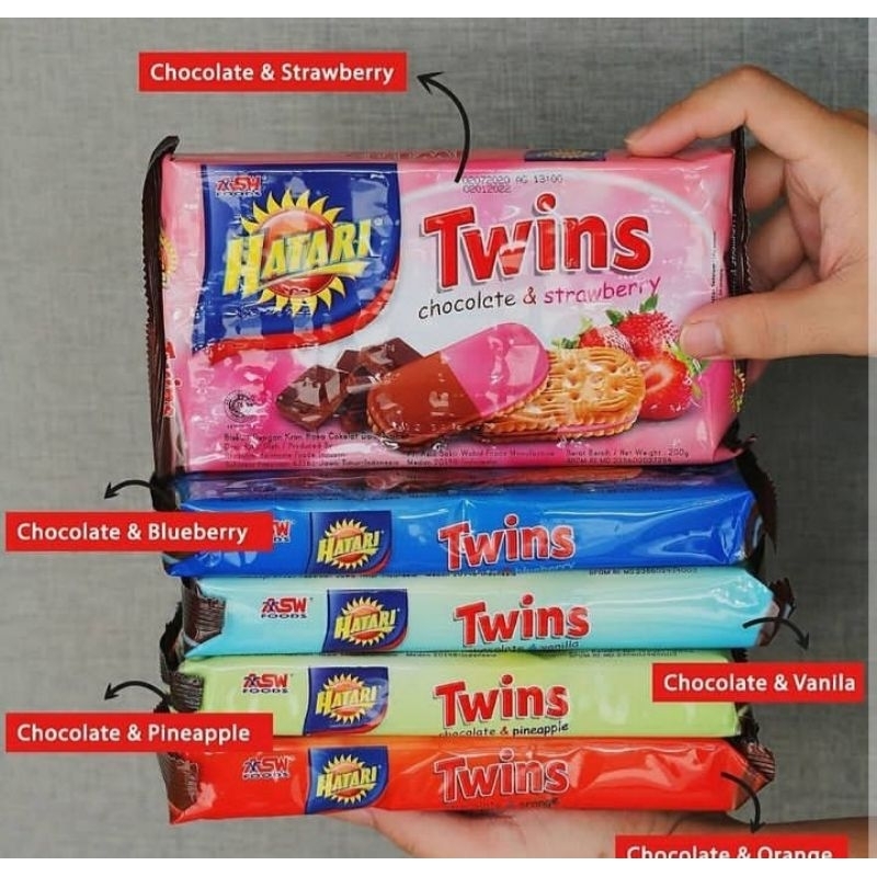 Jual ROTI DUA RASA HATARI TWINS ASW 200GR BANANA STROBERI BLUEBERRY ...