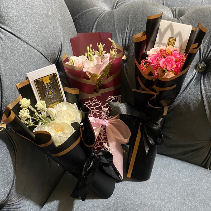 Jual MURAHH FREE KARTU UCAPAN!! Mini bucket bunga/kado wisuda/kado ...