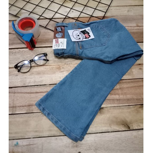 Jual Celana Jeans Cutbray Pria Best Seller/Flare Cutbray thn 90an Lebar ...