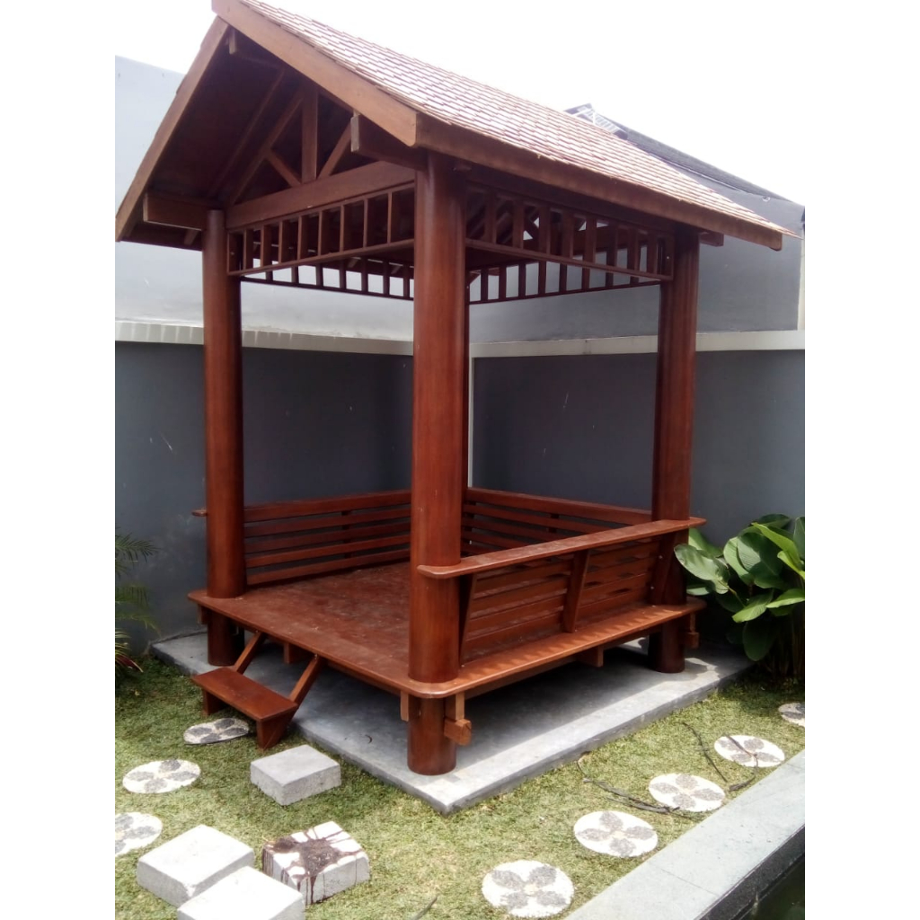 Jual Gazebo Ukuran 2x2 Meter Atap Model Rumah Kayu Glugu, Saung Taman ...