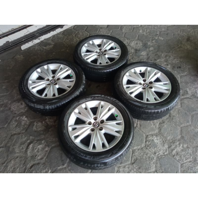 Jual Velg Mobil Copotan Asli Inova Venturer Ring 17 Lebar 6,5 Baut ...