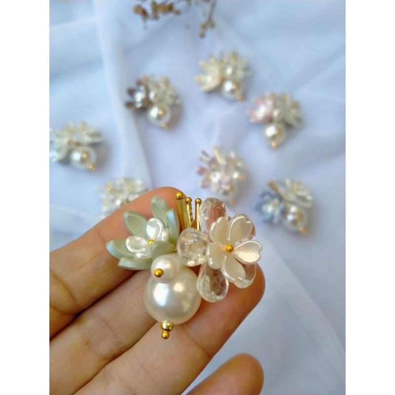 Jual Bros bunga imut/bros hijab/bros kerah (harga untuk 1pcs bros ...