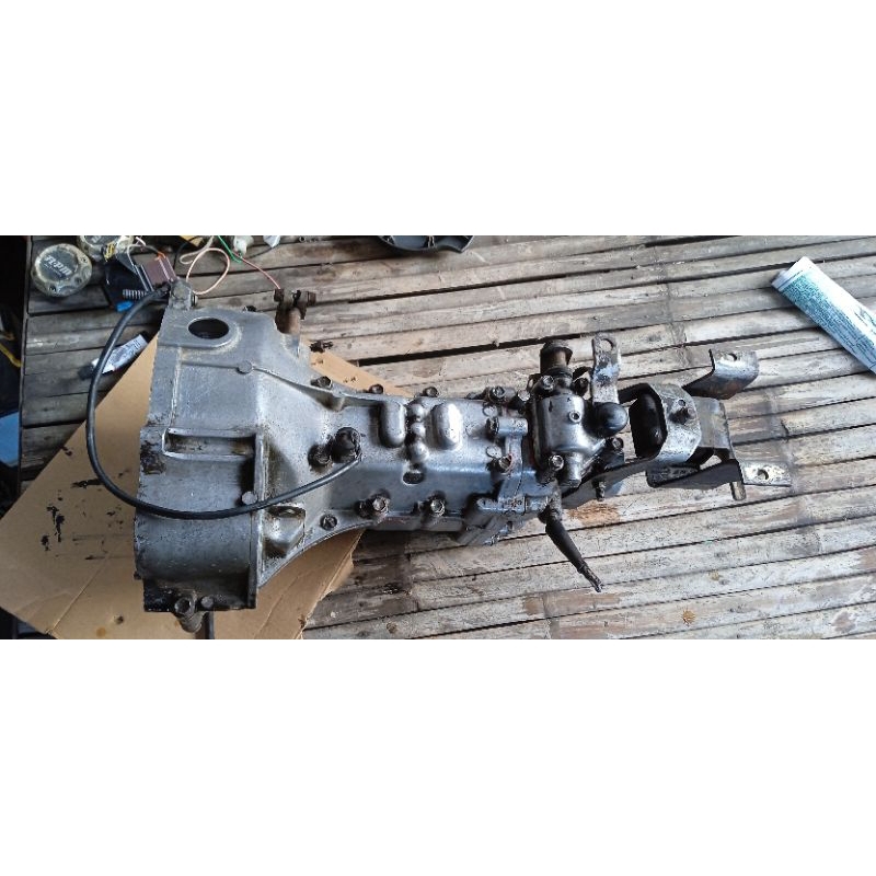 Jual Transmisi Carry Bagong 1000cc 4 speed Bergaransi | Shopee Indonesia