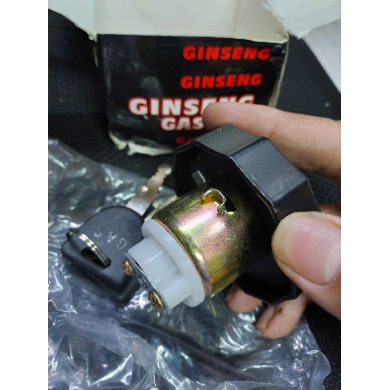 Jual tutup tangki solar elf nkr nhr traga kunci fuel tank cap generik ...