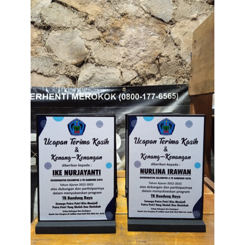 Jual Vandel Plakat Kayu Cinderamata - Plakat Kenang - Kenangan - Plakat ...