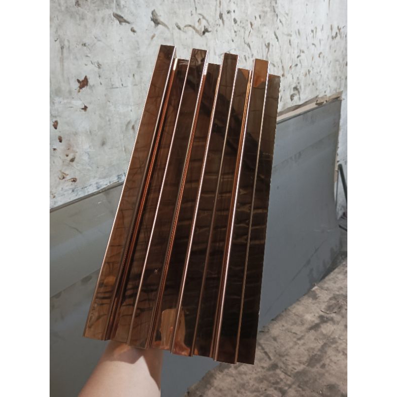 Jual panel dinding partisi mirror rose gold stainless steel | Shopee ...