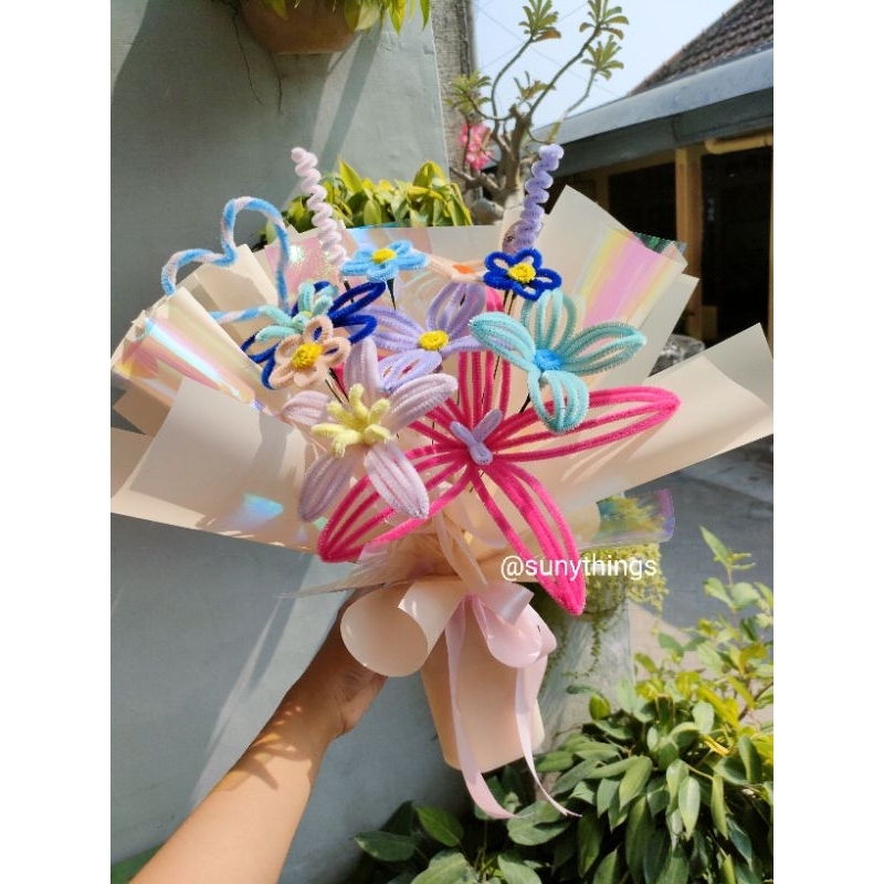 Jual Buket Bunga Kawat Bulu Hologram [Buket Pipe Cleaner | Buket Sempro ...