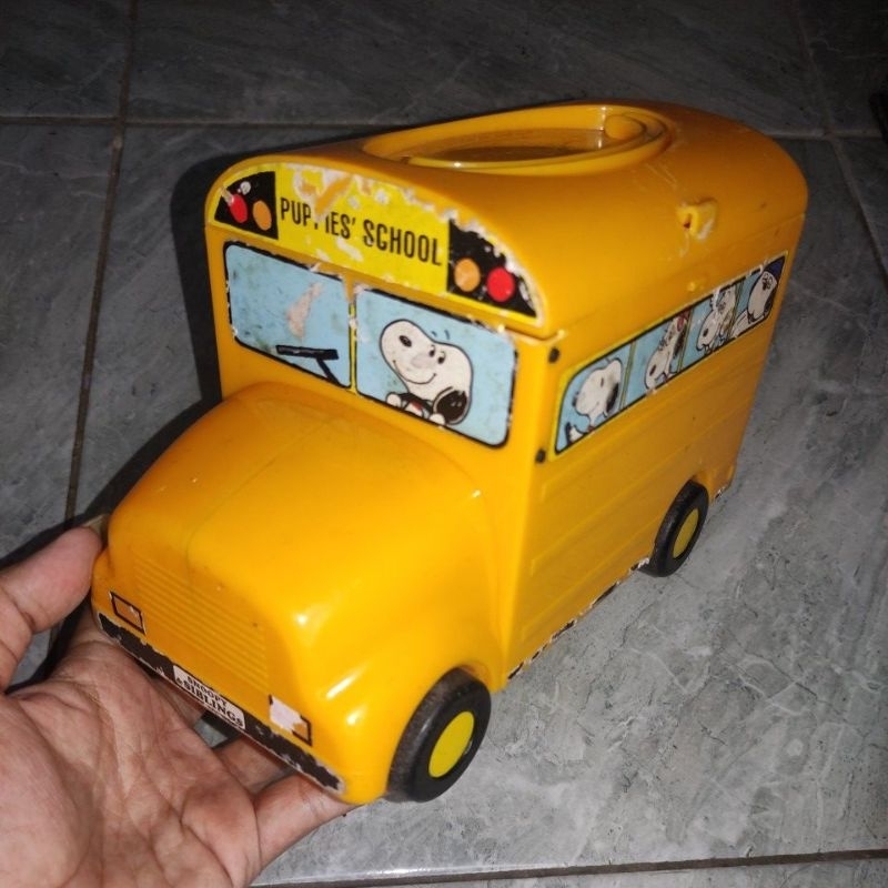 Jual Figure Snoopy & Siblings School Bus Popcorn Bucket The Peanuts ...