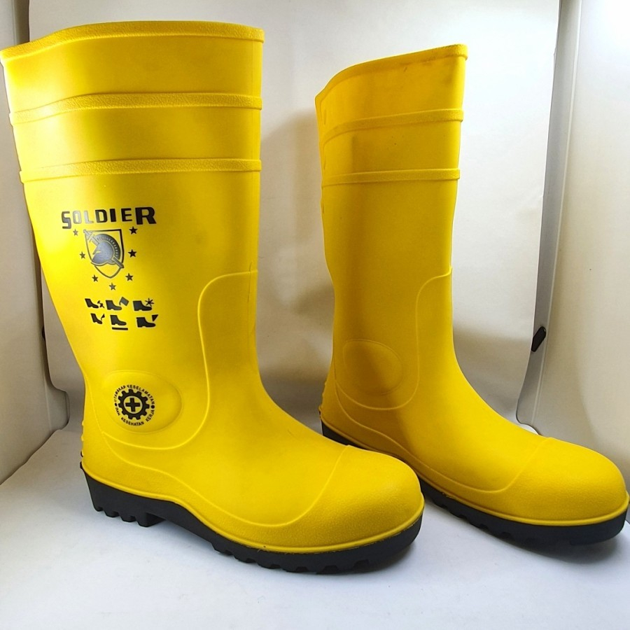 Jual Sepatu Boot Safety SOLDIER Tinggi Kuning Sepatu Boot Ujung Besi ...
