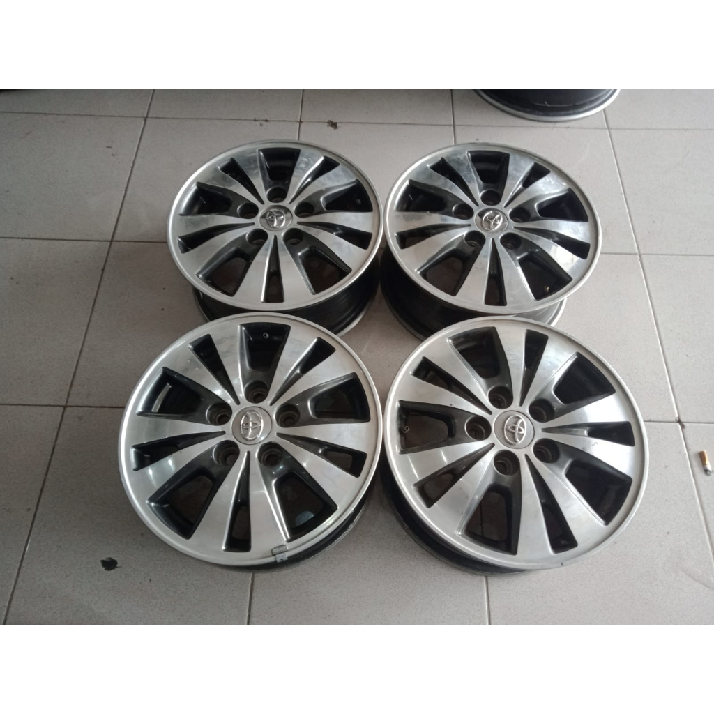 Jual VELG SECOND ORIGINAL STD INOVA RING 15 HOLE 5X14 VELG ONLY ...