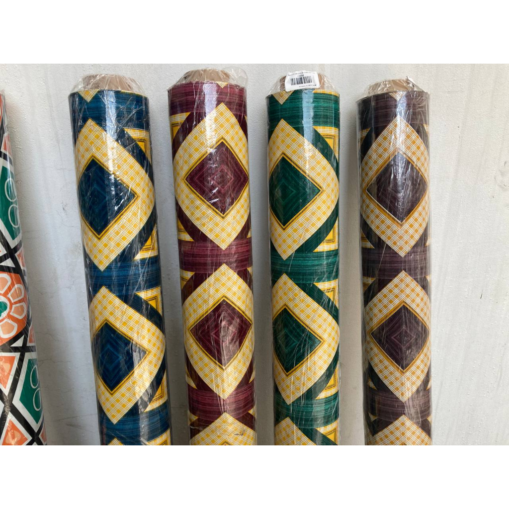 Jual Karpet Plastik Vinyl Meteran untuk Meja dan Lantai Tinggi 1,2 M Tebal Unica | Shopee Indonesia