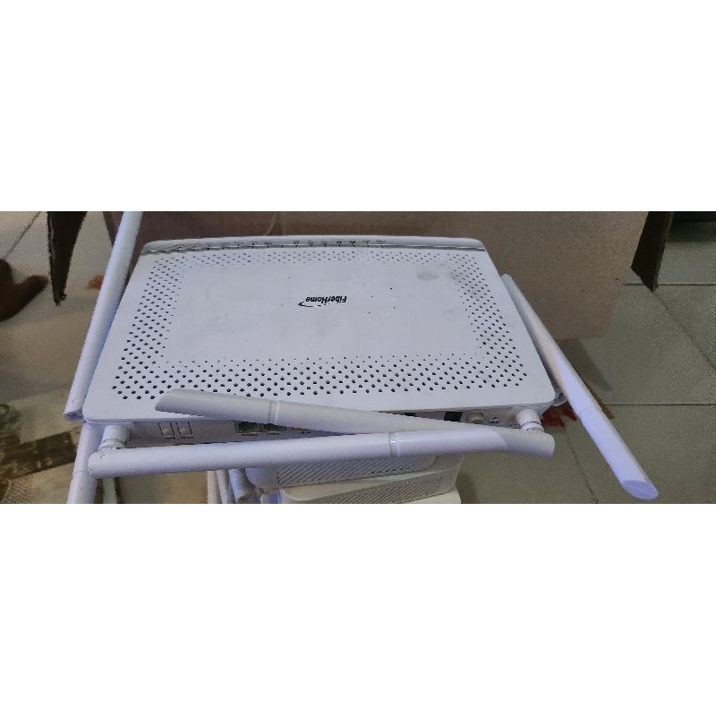 Jual wifi fiberhome premium HG6245N bekas plus adaptor | Shopee Indonesia