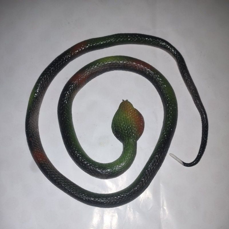 Jual Mainan Ular Karet 1 meter snake toys cobra kobra mainan anak anak ...