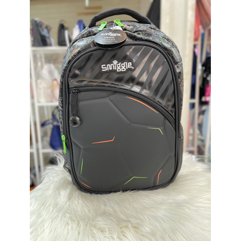 Jual Tas Ransel Anak Smiggle senior soccer Black Backpack 100047 ...