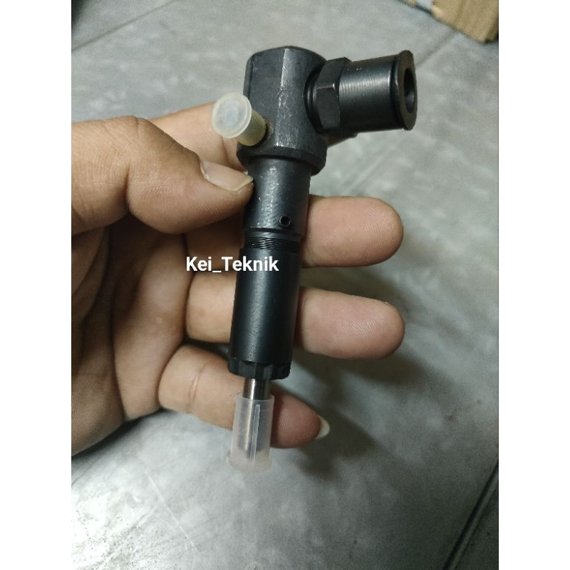 Jual Fuel Injector Valve Nozzle Genset Silent / Generator Solar 186FA ...