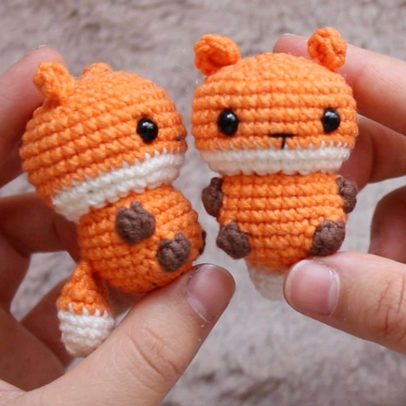 Jual [FOX/RUBAH] Boneka Rajut Amigurumi Keychain/Gantungan Kunci ...