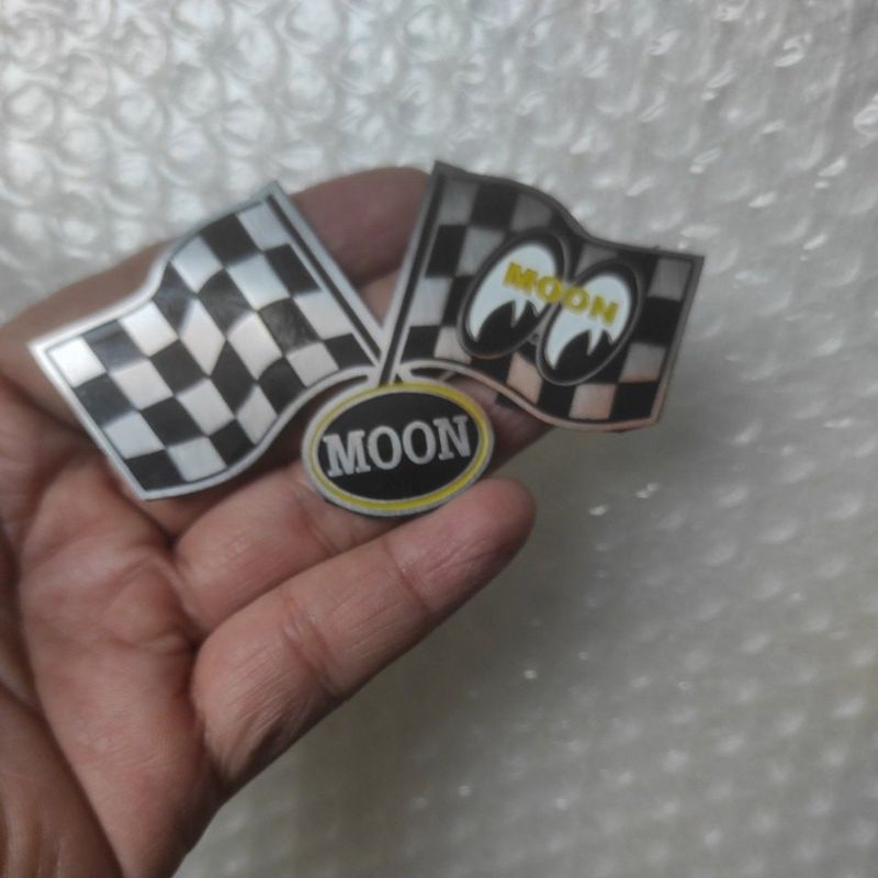 Jual Vespa Honda Triumph Sticker Metal Badge Emblem Moon Ulma | Shopee ...