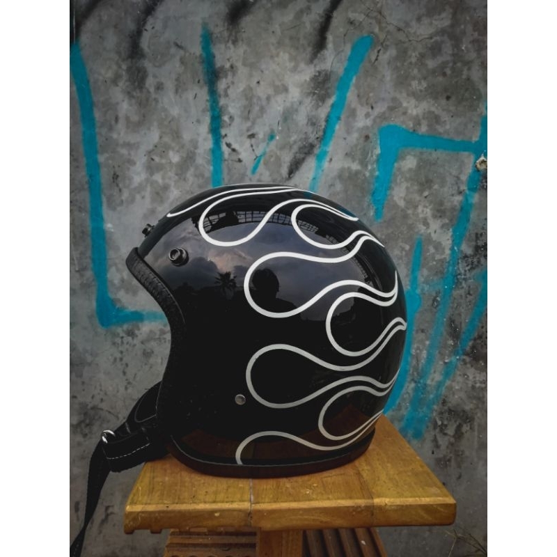 Jual helm custom slim head motif flame outline | Shopee Indonesia