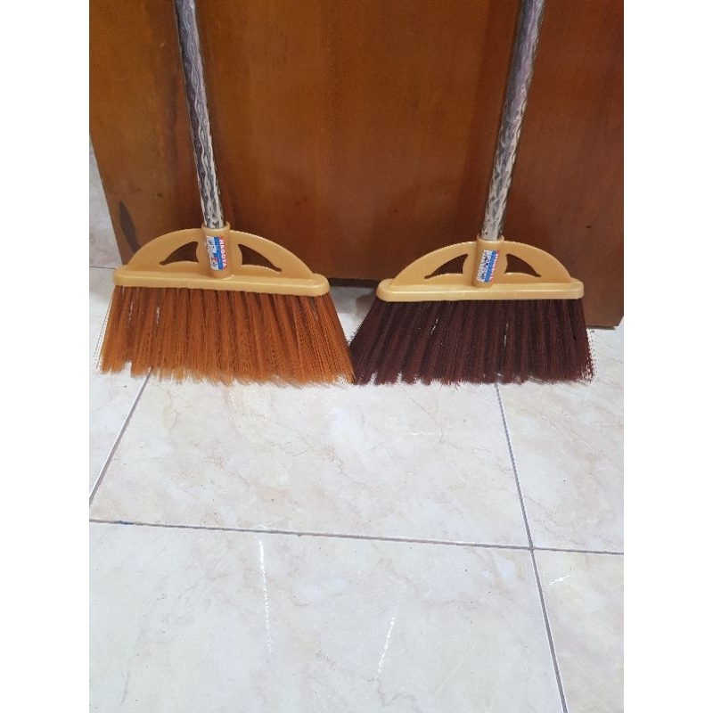 Jual Sapu Nilon Gagang stainless/Sapu Lantai Nagoya stainless | Shopee ...