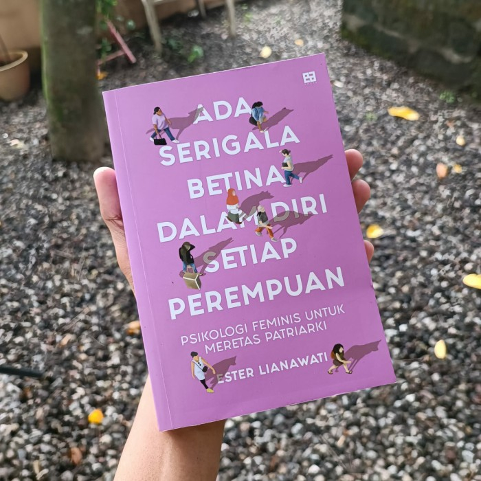 Jual Ada Serigala Betina dalam Diri Setiap Perempuan - Ester Lianawati | Shopee Indonesia